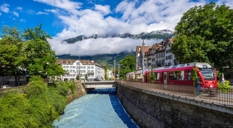 Obere Au Chur • Bade- & Sporterlebnis für alle